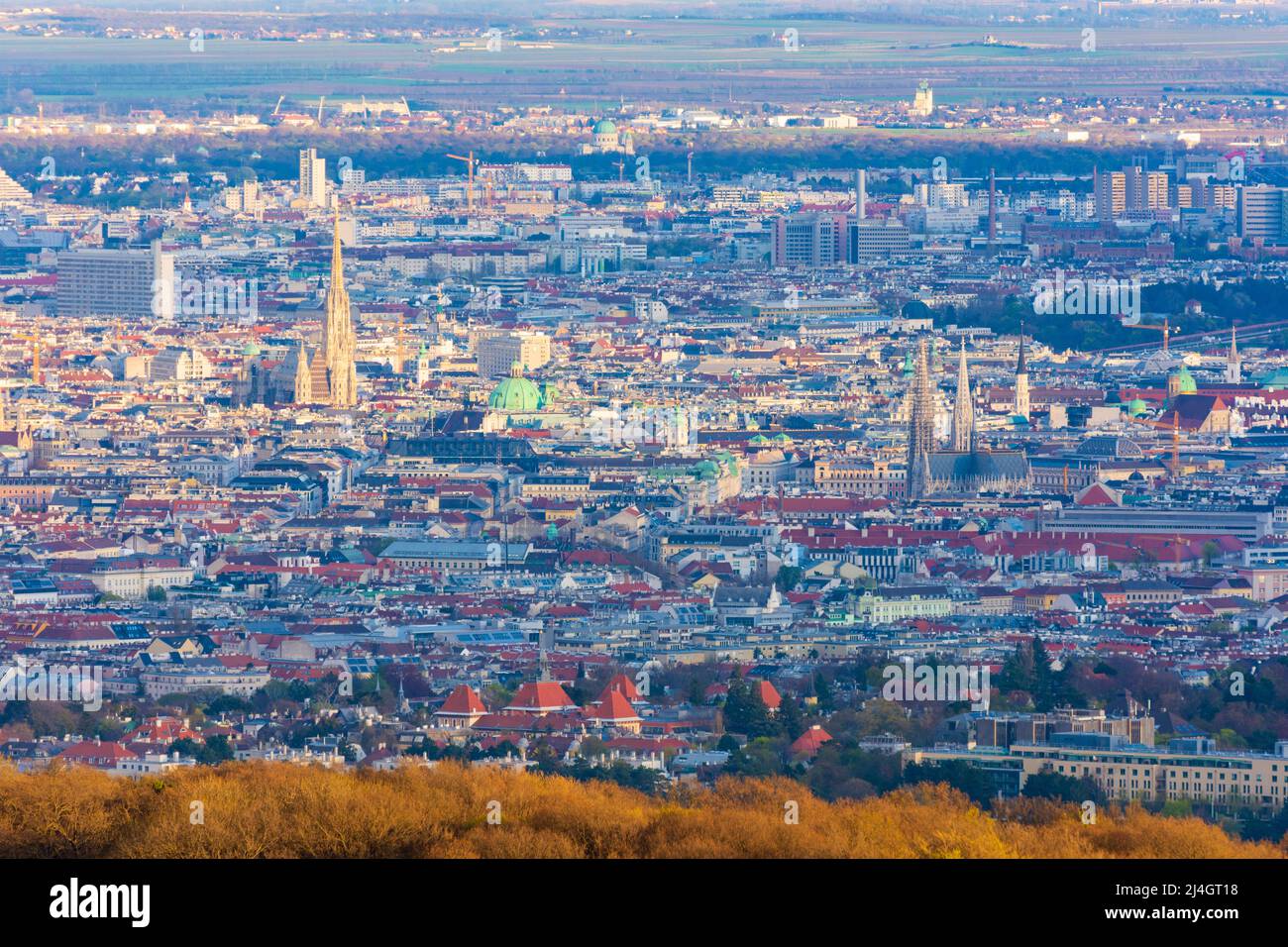 Wien, Vienna: Vienna city center with cathedral Stephansdom (St ...
