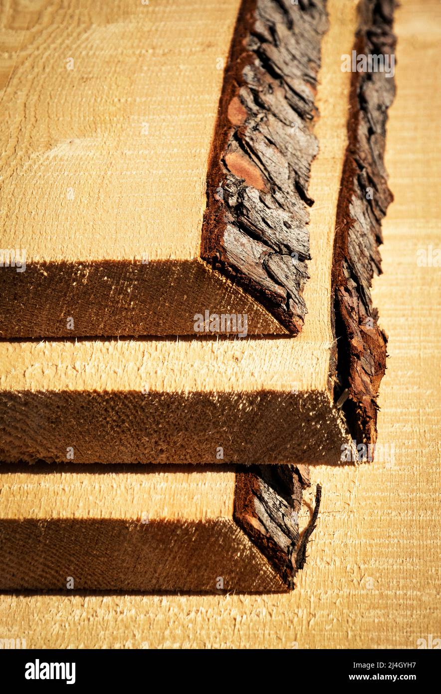 Rough sawn timber boards hi-res stock photography and images - Alamy