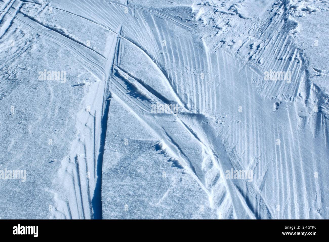 Grooves of ski slope hi-res stock photography and images - Alamy