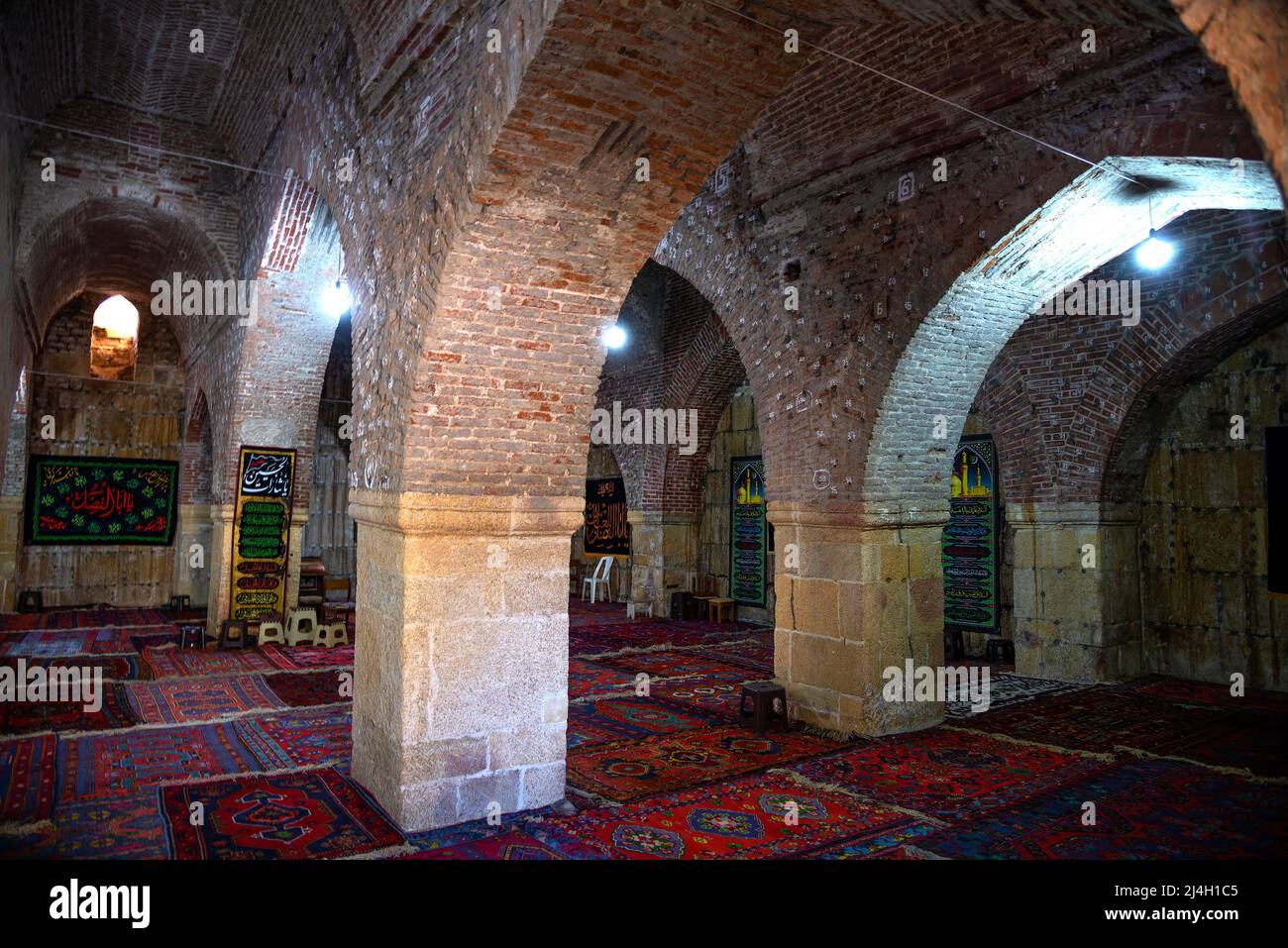 Interior mosque hi-res stock photography and images - Alamy