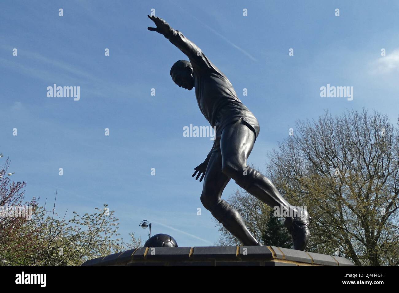 Laurie cunningham statue hi-res stock photography and images - Alamy
