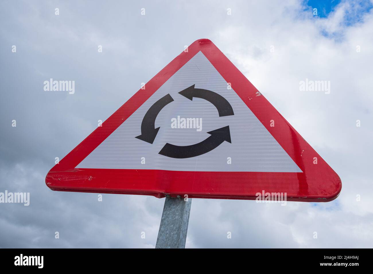 Roadside roundabout sign hi-res stock photography and images - Alamy