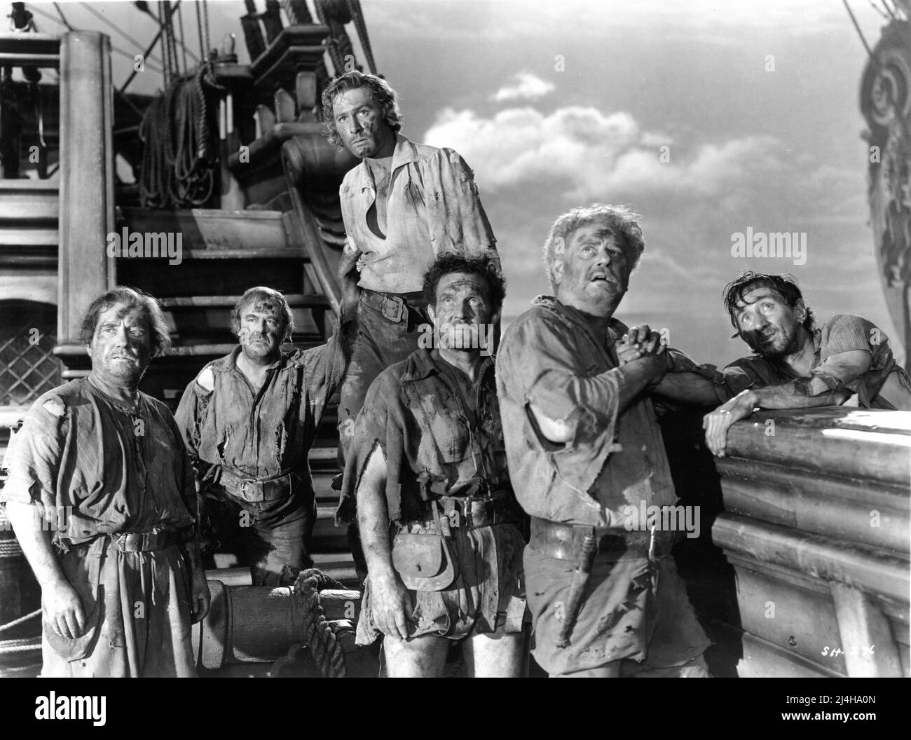 ERROL FLYNN and ALAN HALE in THE SEA HAWK 1940 director MICHAEL CURTIZ ...