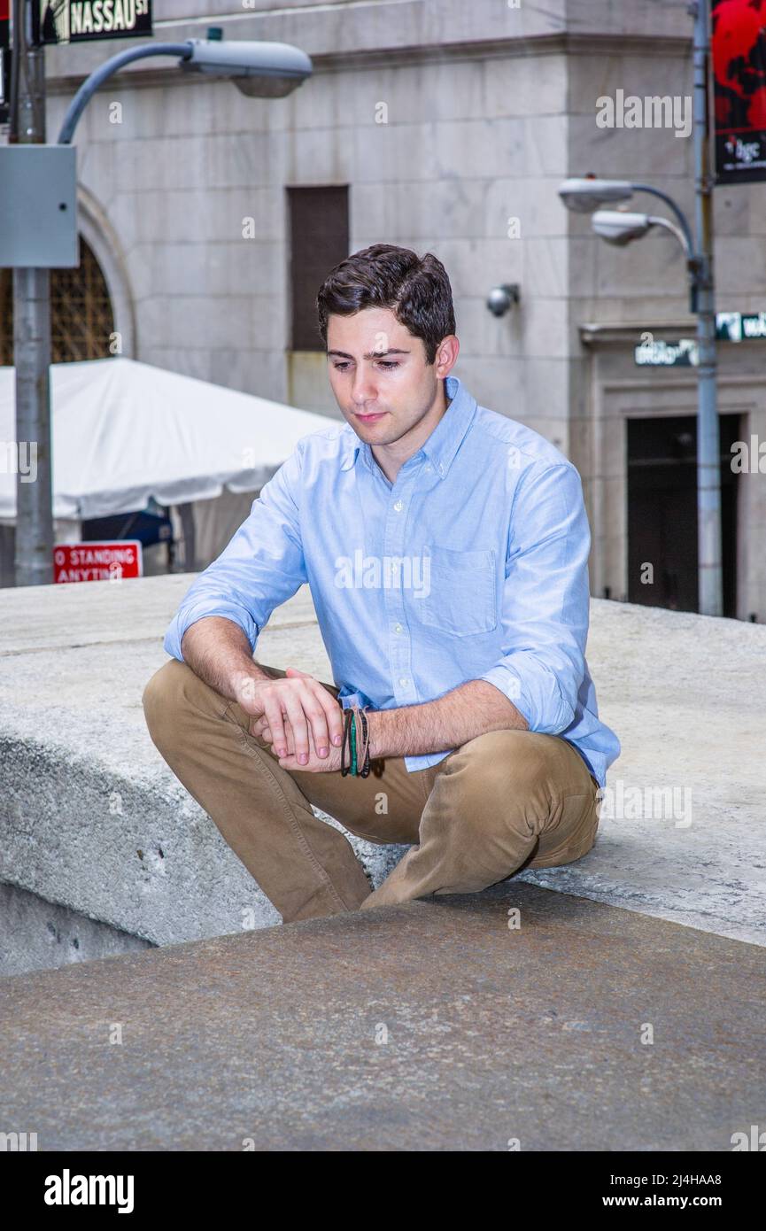 Sitting in corner head in hands hi-res stock photography and images - Alamy