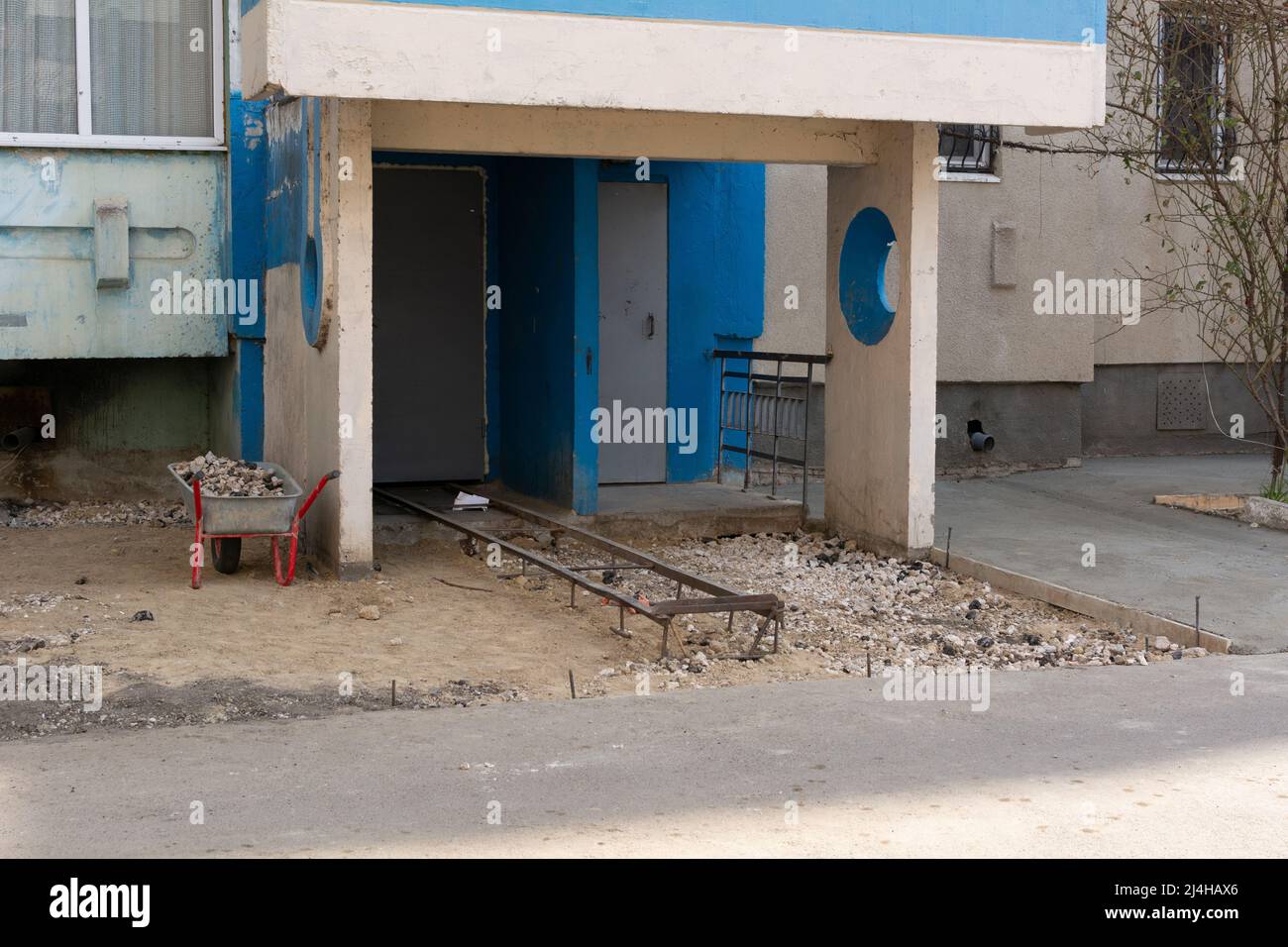 The process of building a blind area for the foundation of a house ...