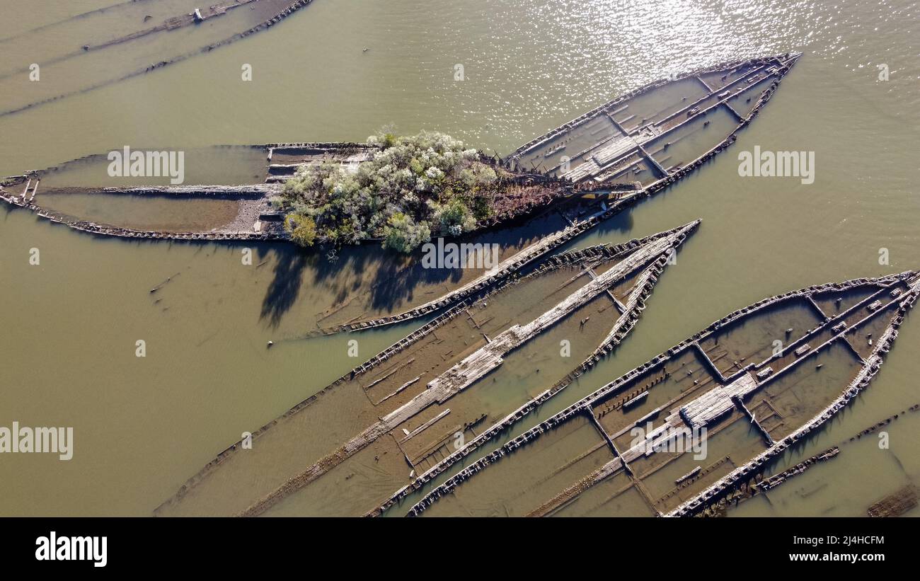 Aerial of sunken boats in Mallows Bay, MD Stock Photo - Alamy