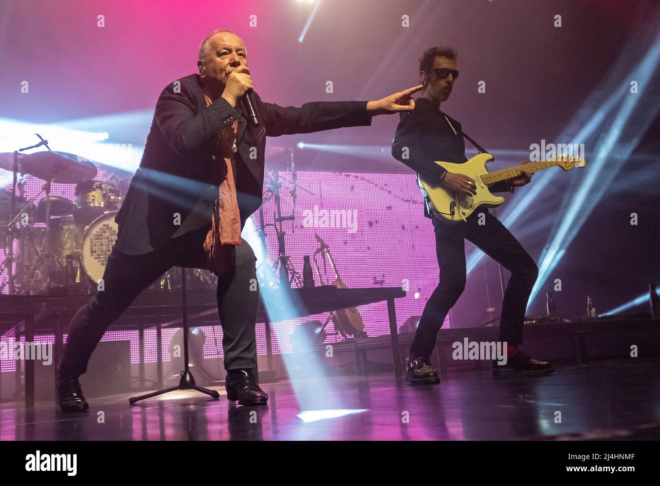 Bonus arena hull hi-res stock photography and images - Alamy