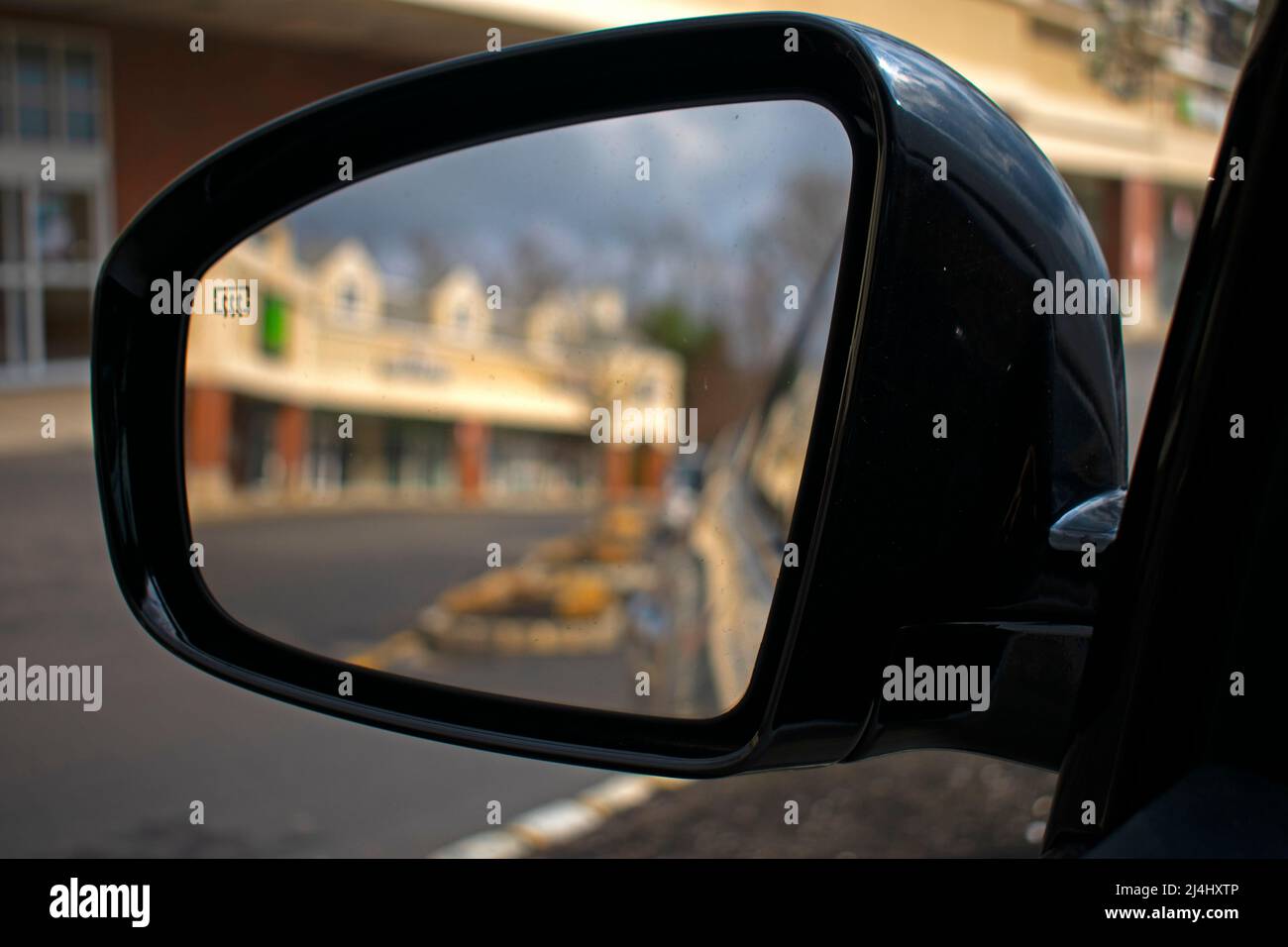 Buildings with columns hi-res stock photography and images - Alamy