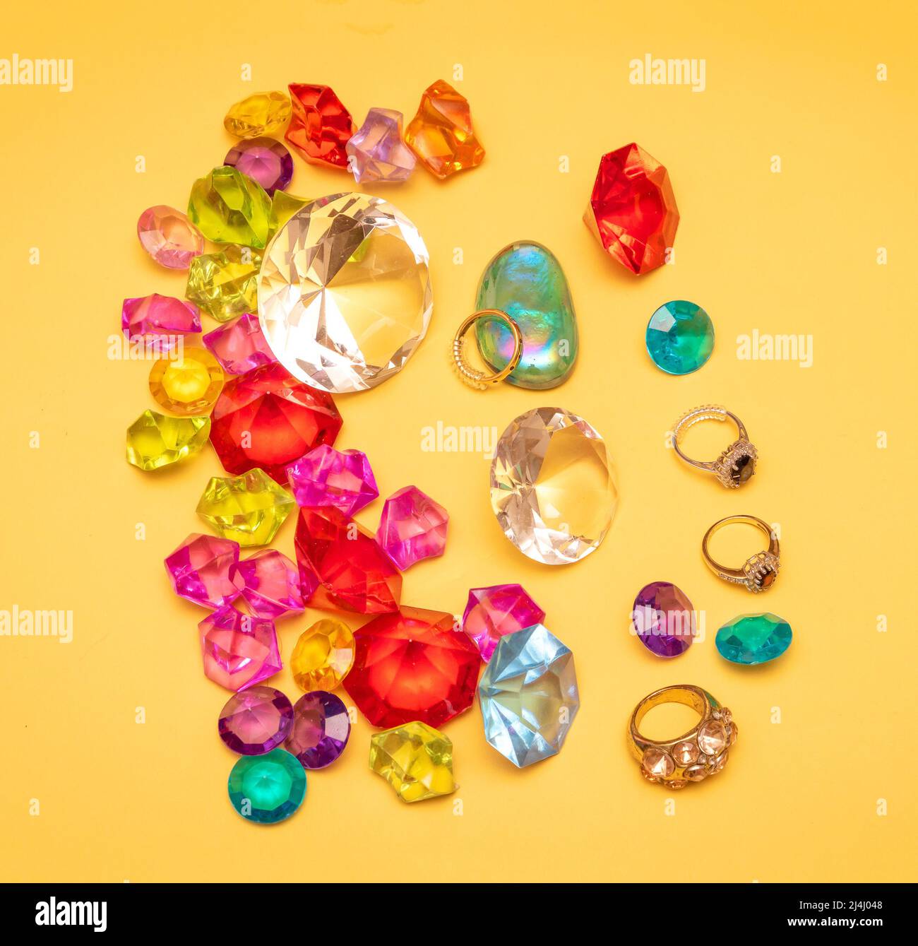 Sparkling diamond on bright background hi-res stock photography and ...