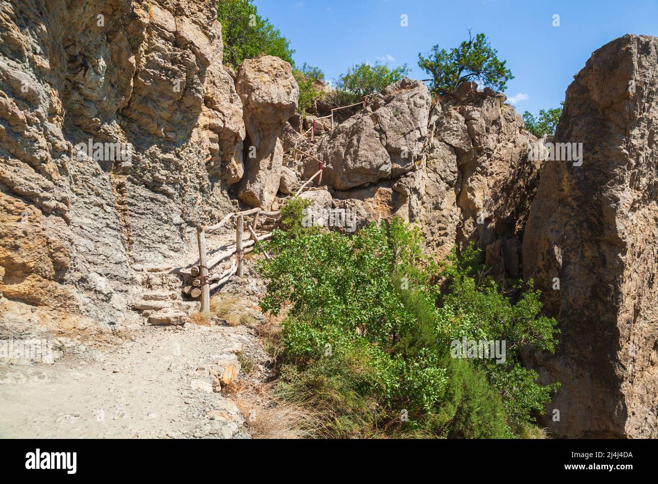 Pathway to calm hi-res stock photography and images - Alamy