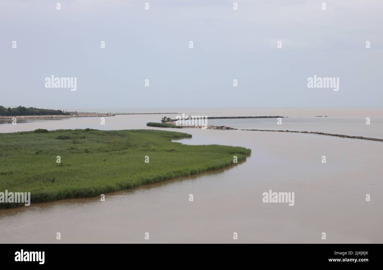 Fiume adige hi-res stock photography and images - Alamy