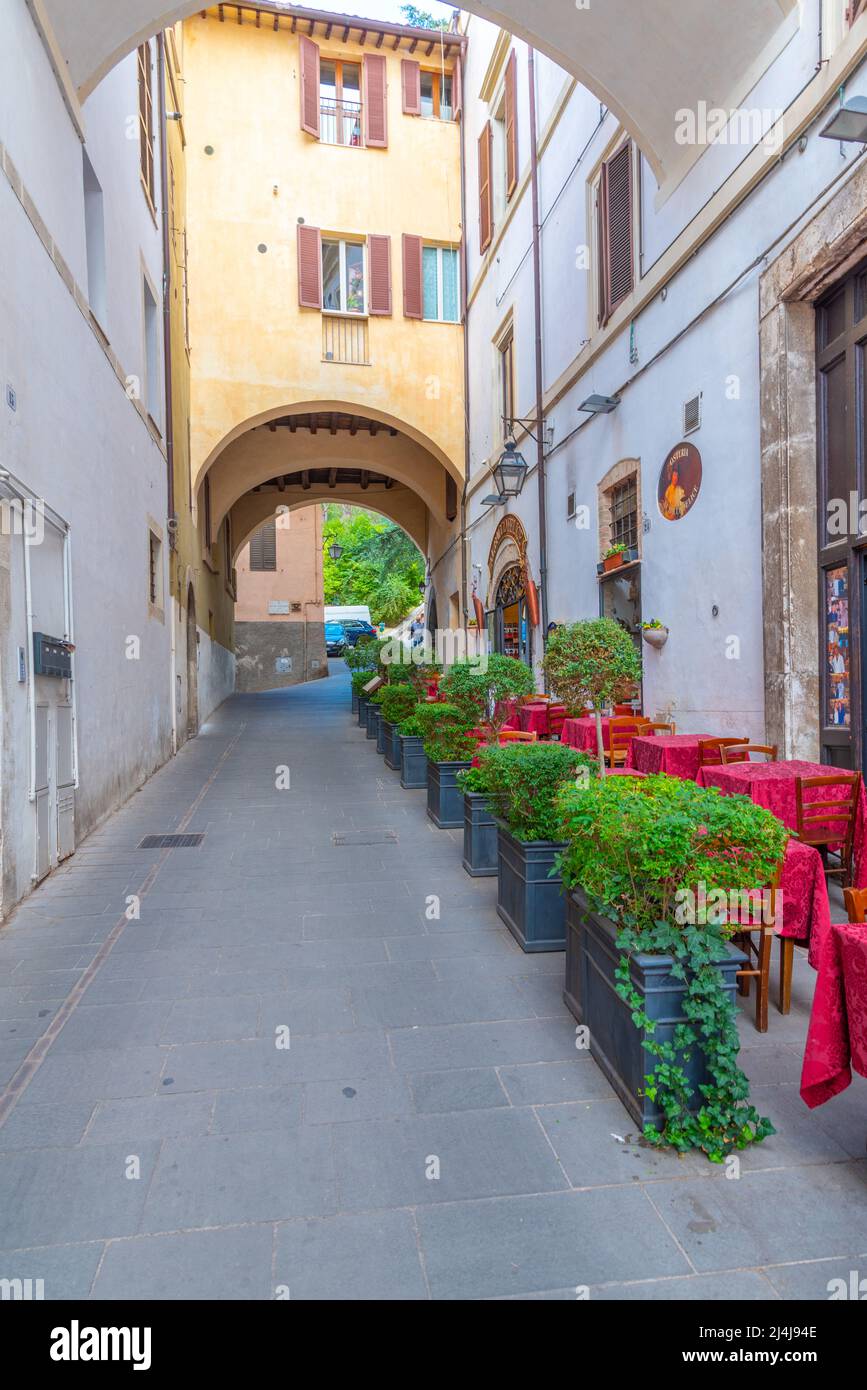 Narrow street in the center of Italian town Spoleto Stock Photo - Alamy
