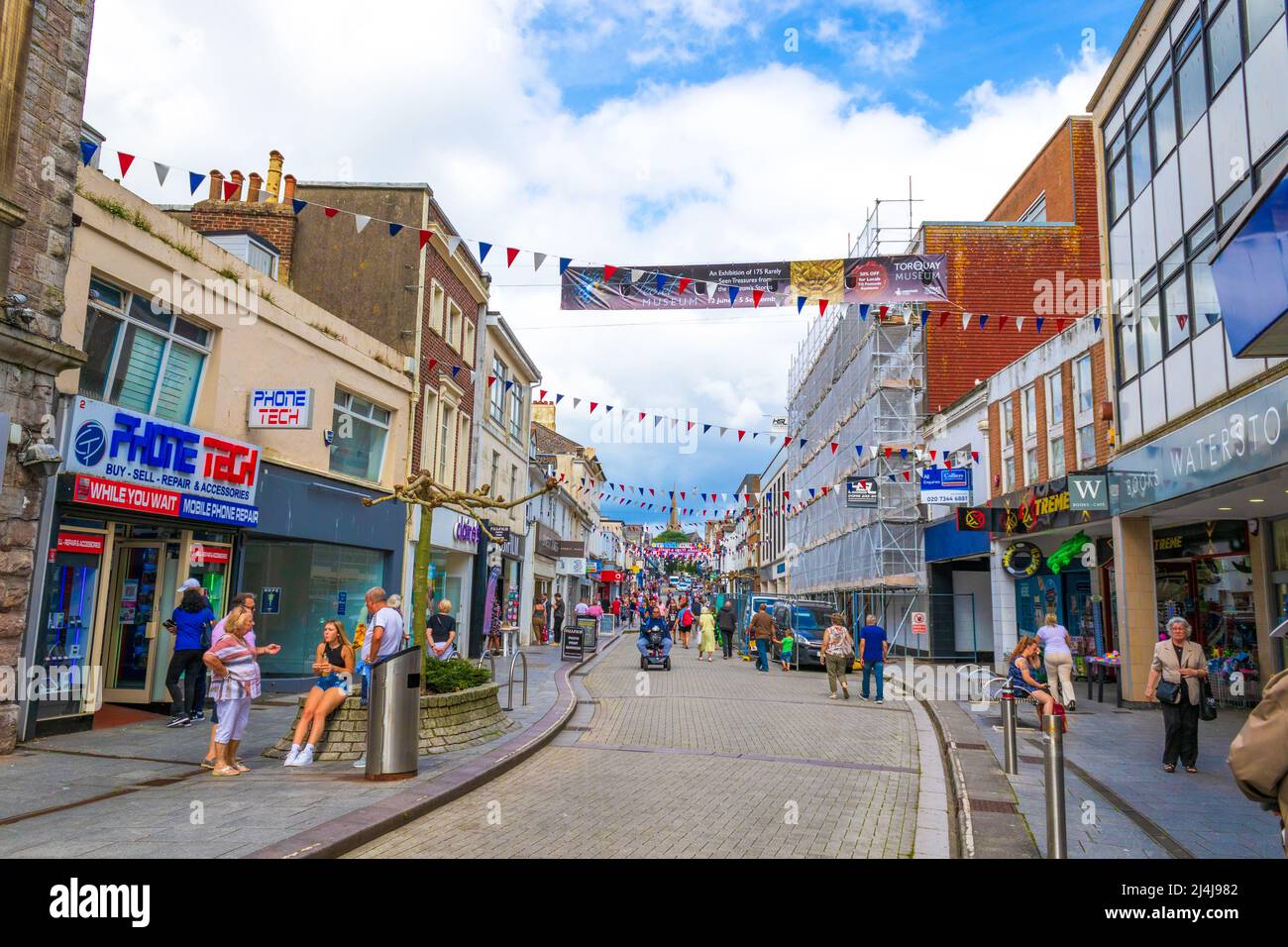 View of the main street of the seaside town of Torquay on the English ...