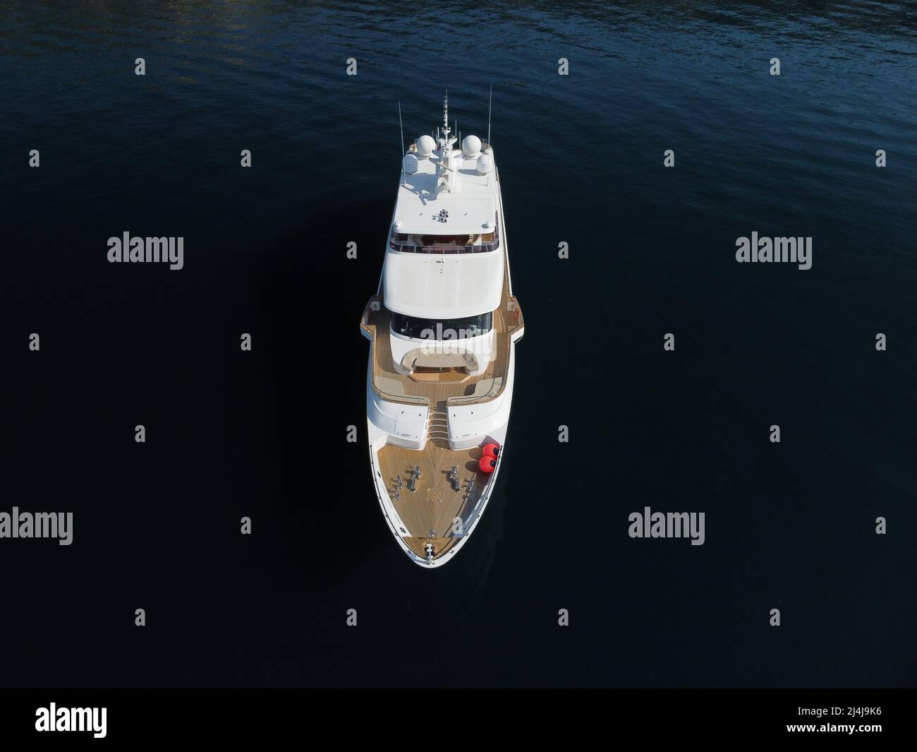 Yacht top view hi-res stock photography and images - Alamy