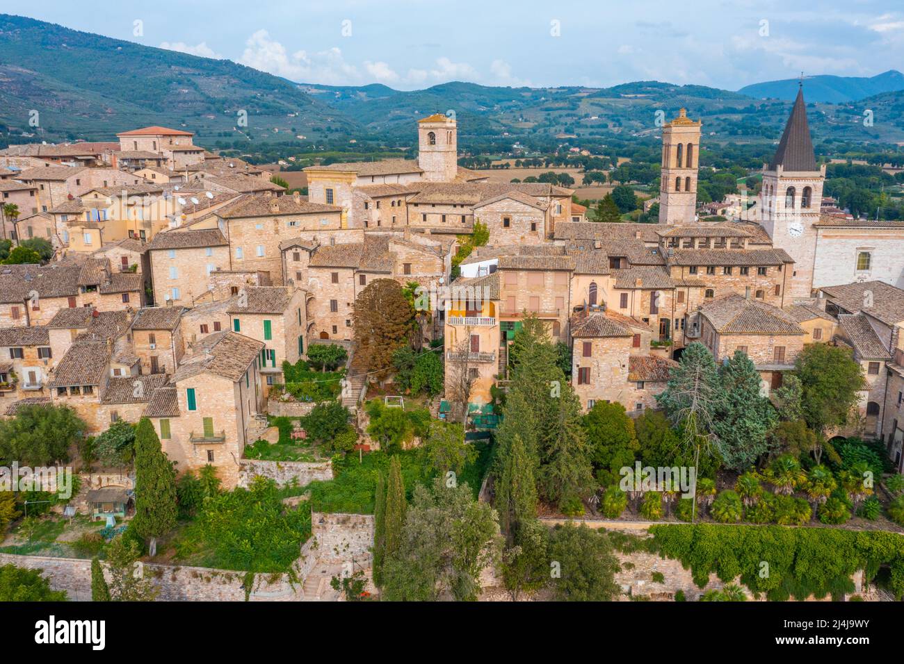 Spello porta venere gate hi-res stock photography and images - Alamy