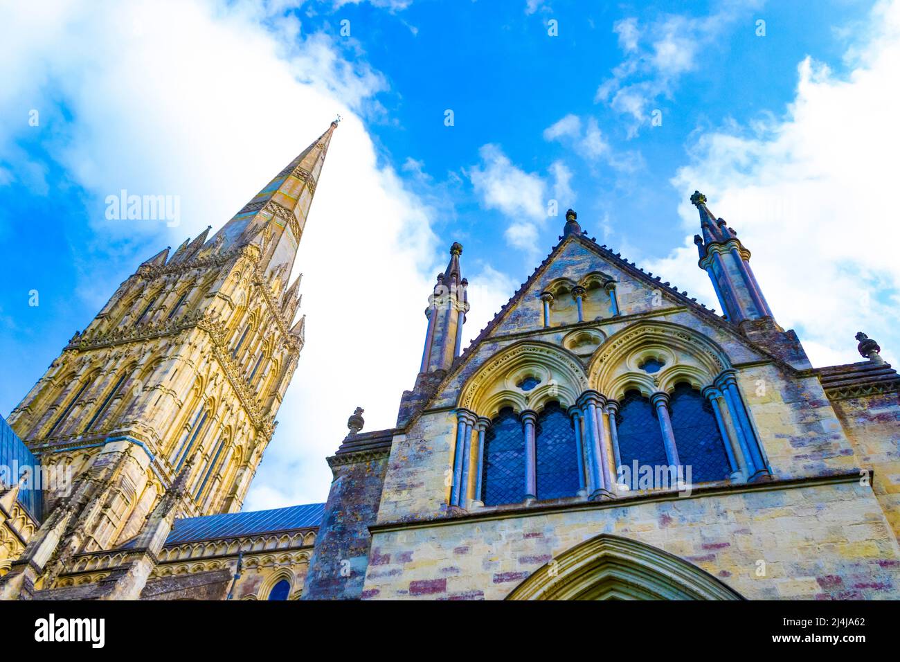 Facade with tower and spires of Salisbury Cathedral-Britain's tallest ...