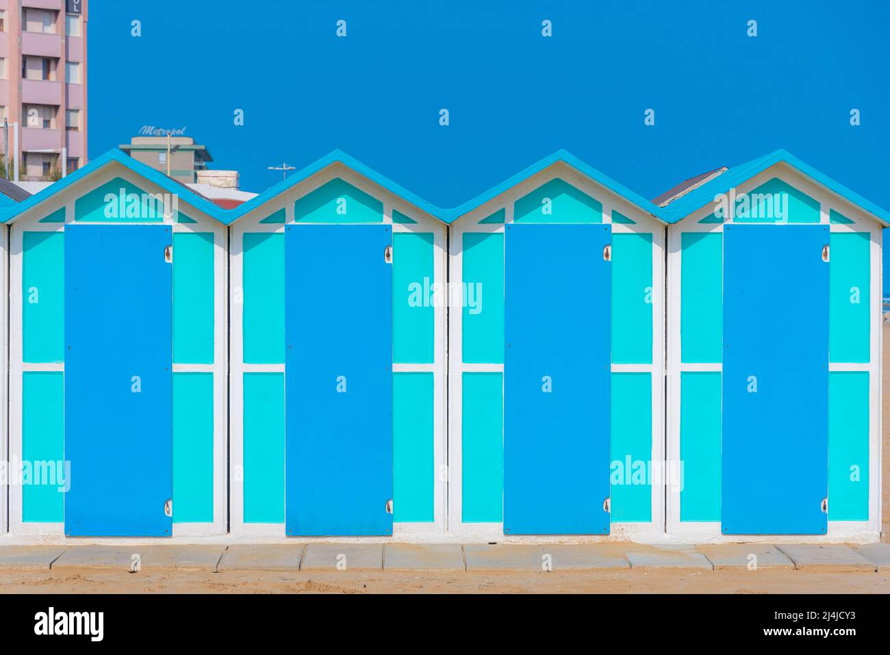 Colourful changing rooms on beach hi-res stock photography and images ...