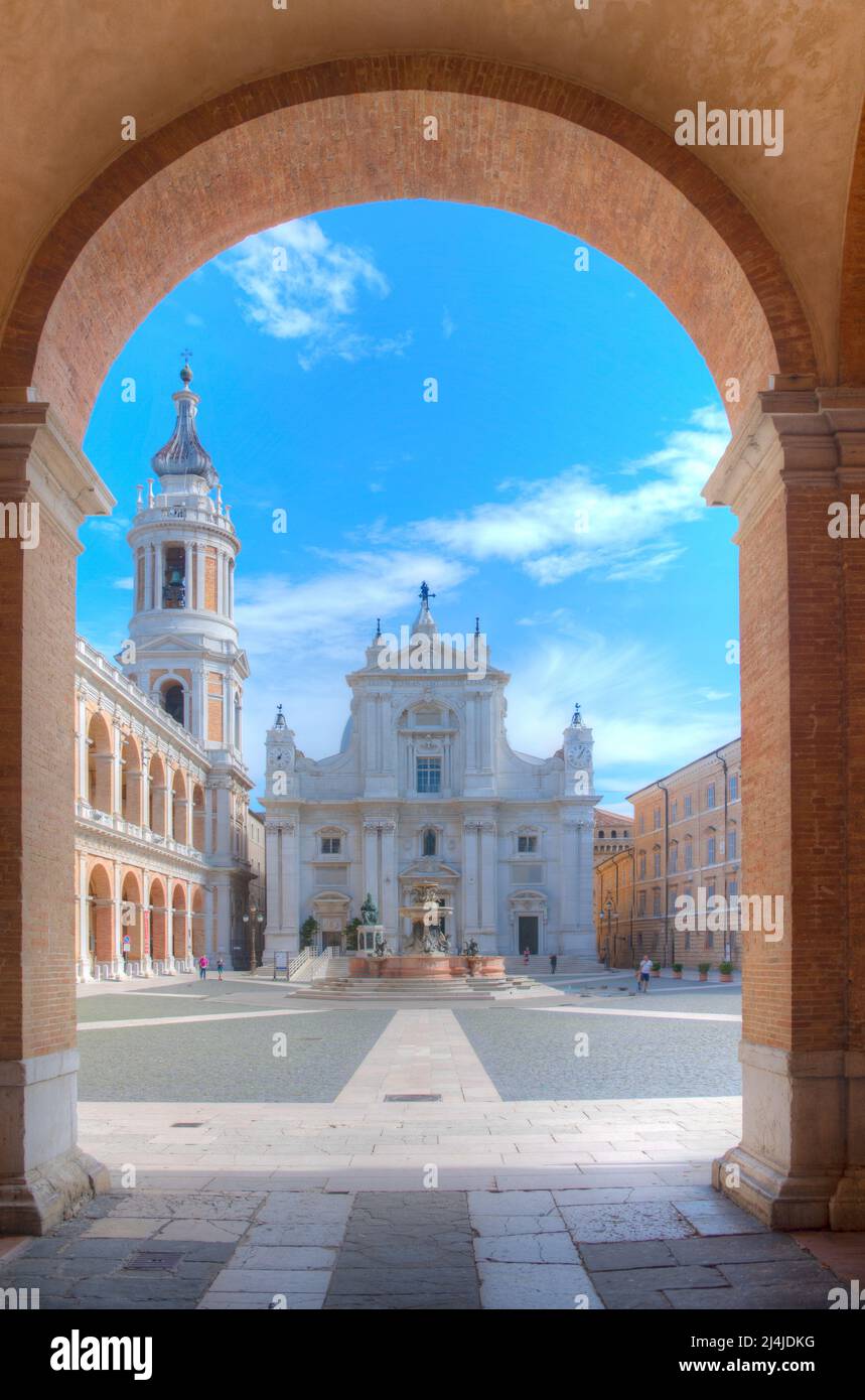 Piazza della Madonna and the Sanctuary of the Holy House of Loreto in ...