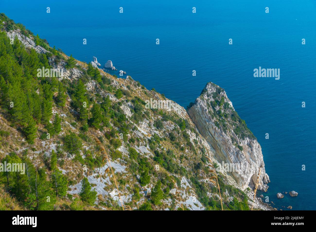 Riviera del monte conero hi-res stock photography and images - Alamy