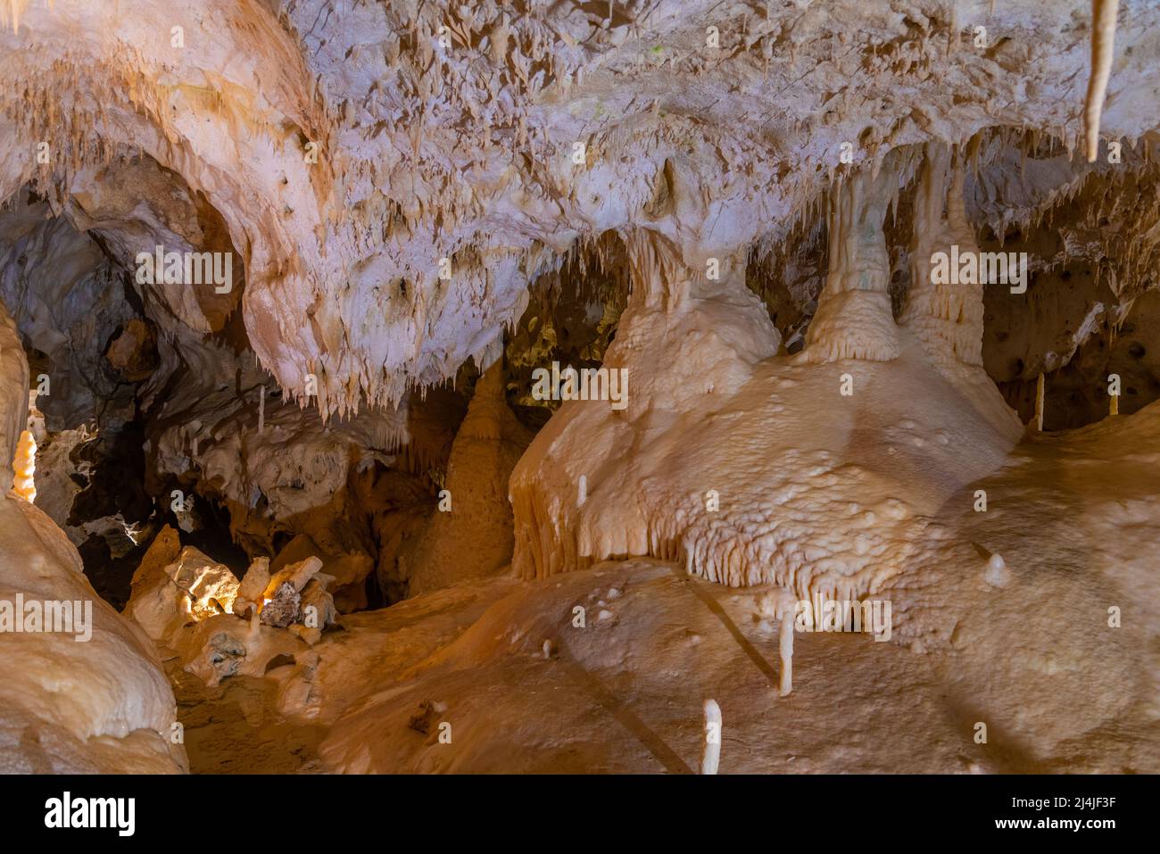Grotte torrent hi-res stock photography and images - Alamy