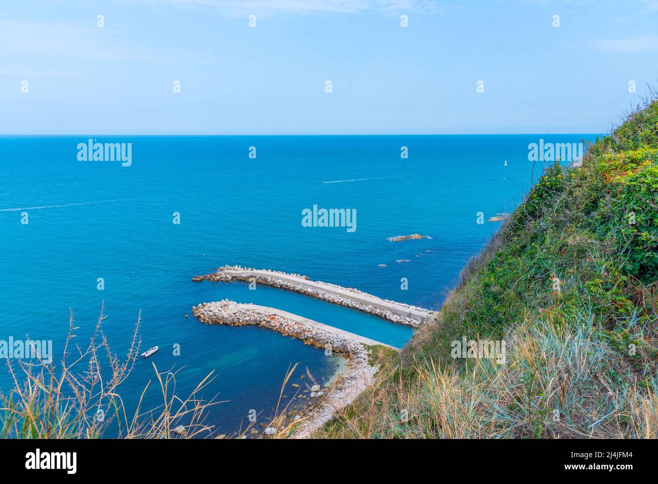 Landscape of Parco del Cardeto in Italian town Ancona Stock Photo - Alamy