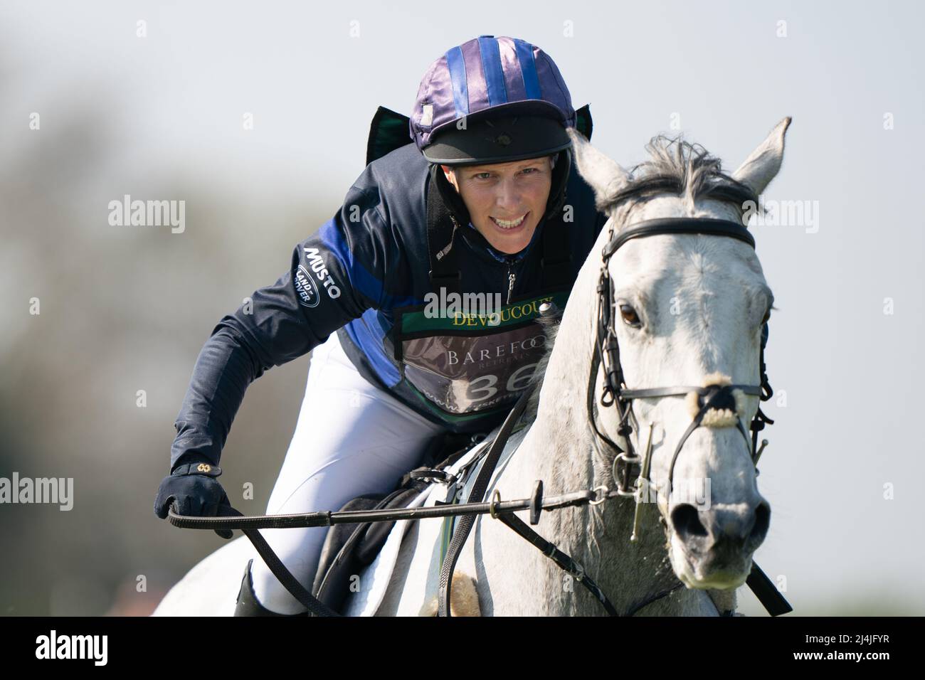 Cross country barefoot hi-res stock photography and images - Alamy