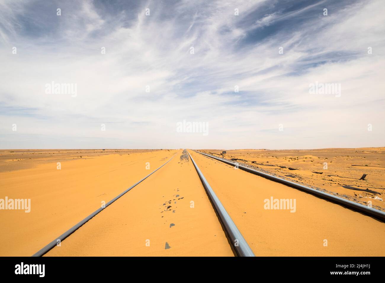 Mauritania, the longest railway in the world, connects Nouadhibou to ...