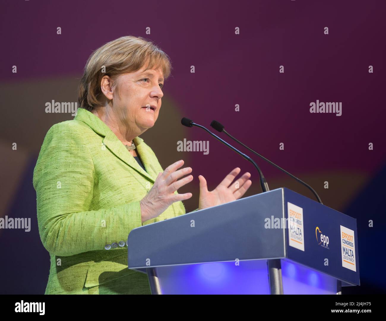 European peopleis party hi-res stock photography and images - Alamy