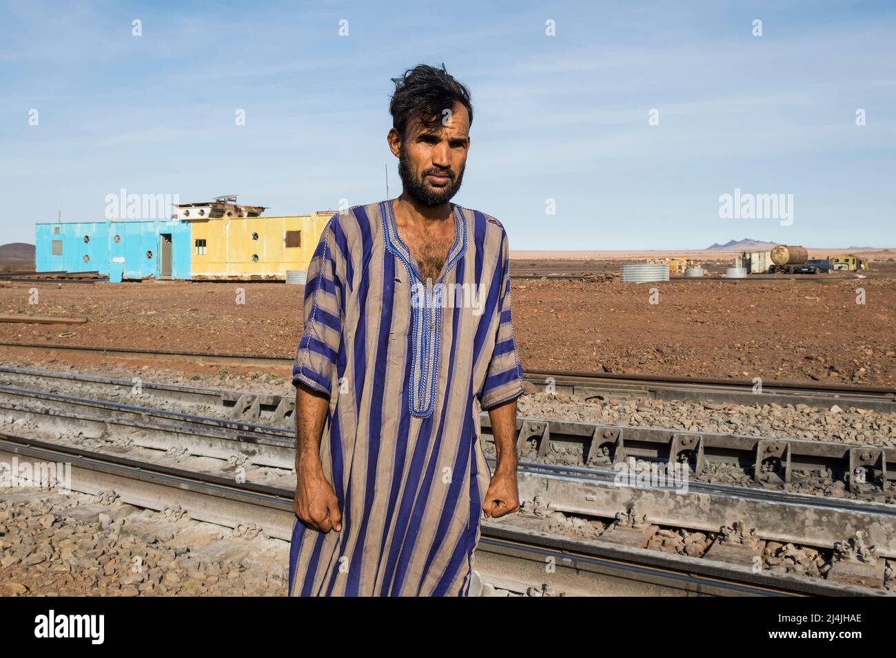 Mauritania, the longest railway in the world, connects Nouadhibou to ...