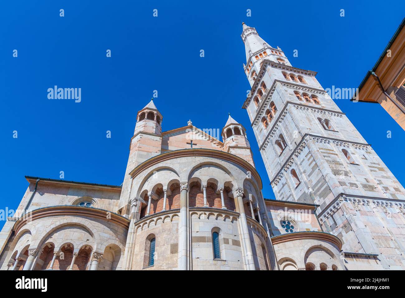 Duomo ghirlandina tower in modena hi-res stock photography and images ...