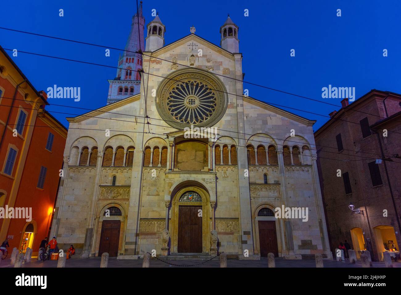Sunset view of the Cathedral of Modena in Italy Stock Photo - Alamy