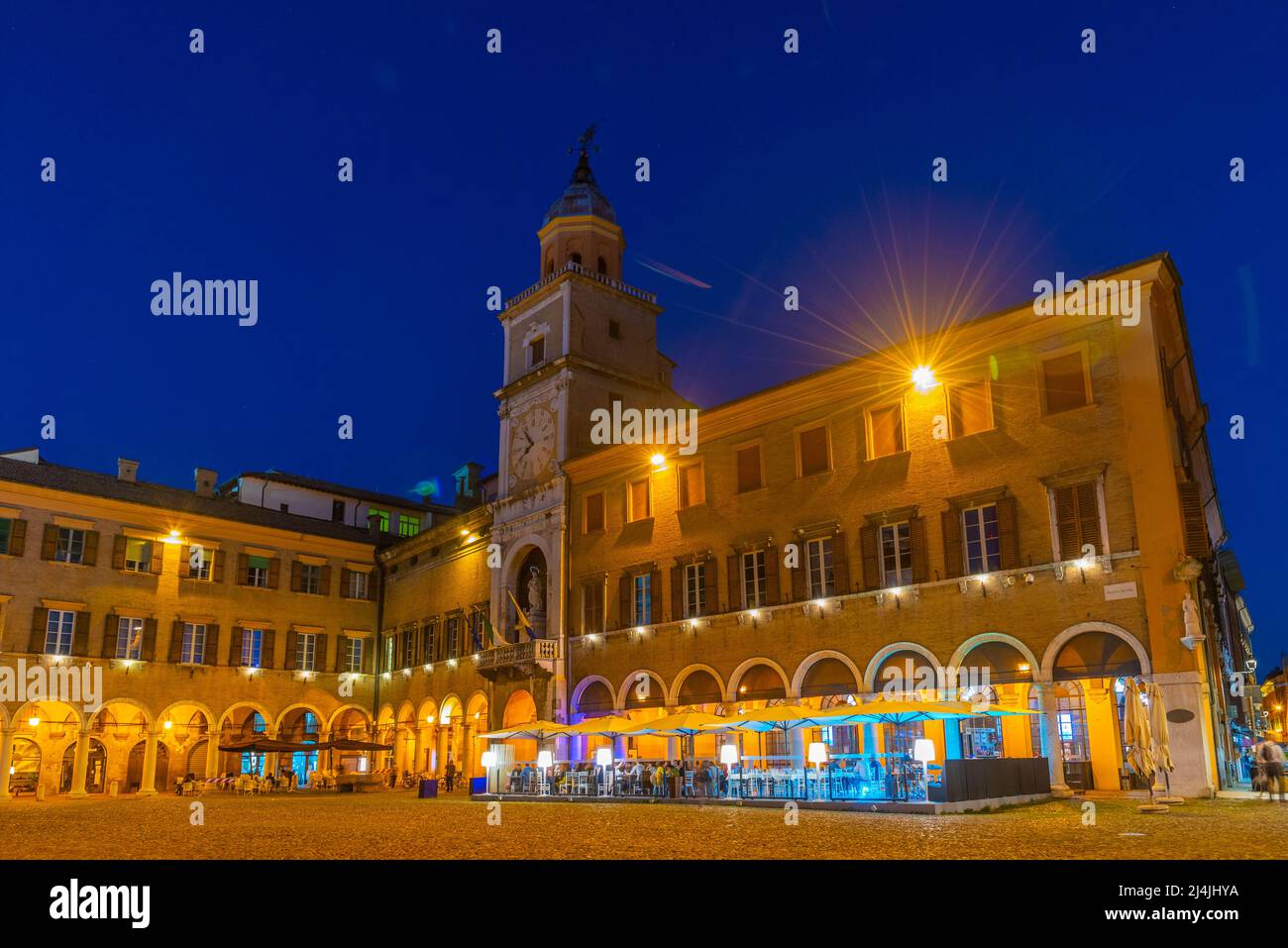 Sunset view of Palazzo Comunale in Italian town Modena Stock Photo - Alamy