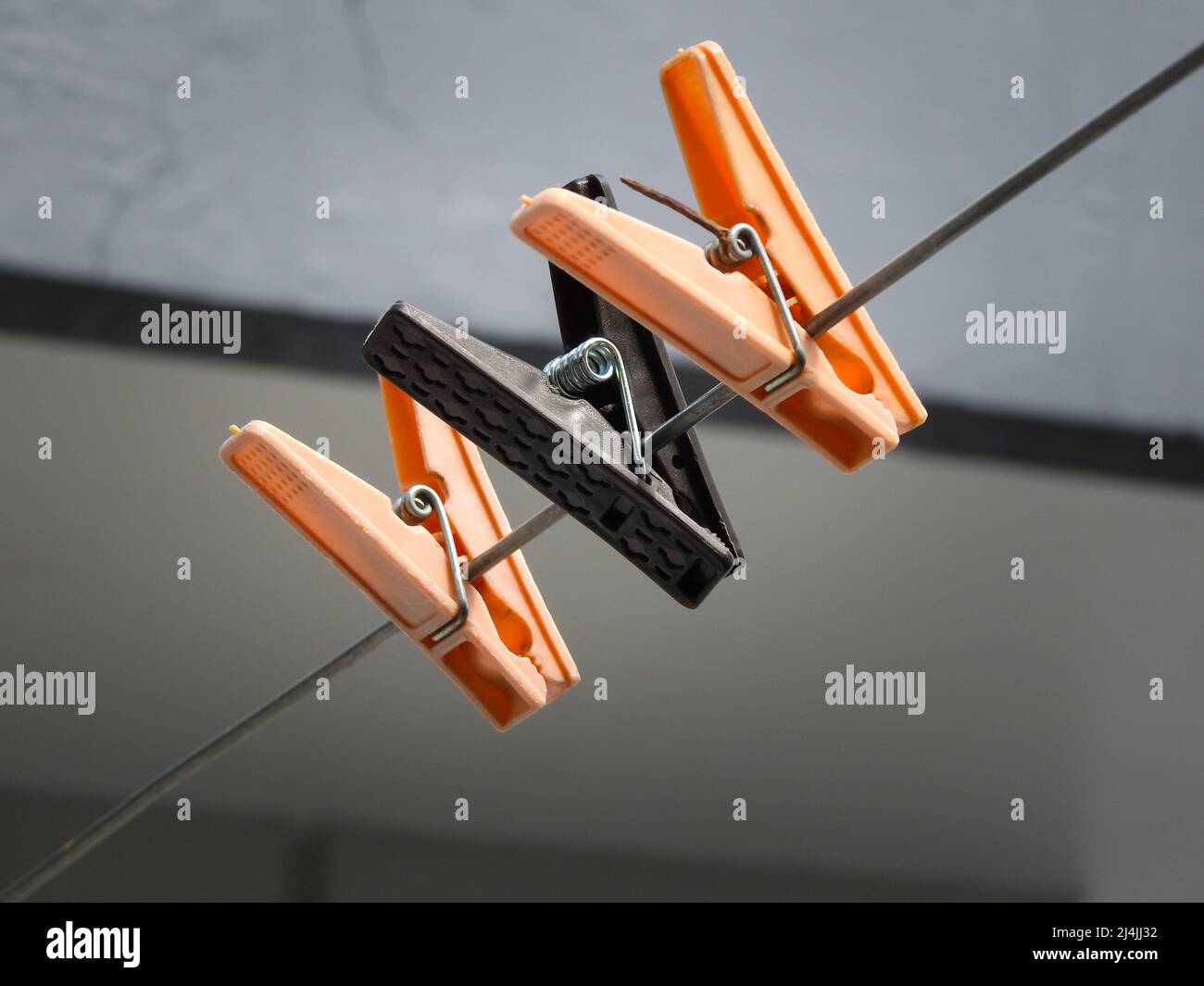 Laundry clipper hi-res stock photography and images - Alamy