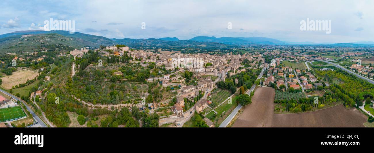 Aerial view of Italian town Spello Stock Photo - Alamy