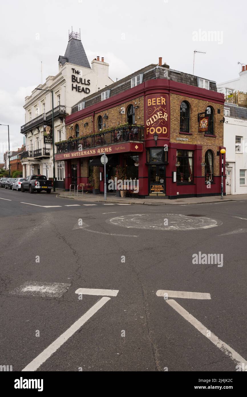The bull's head, barnes hi-res stock photography and images - Alamy