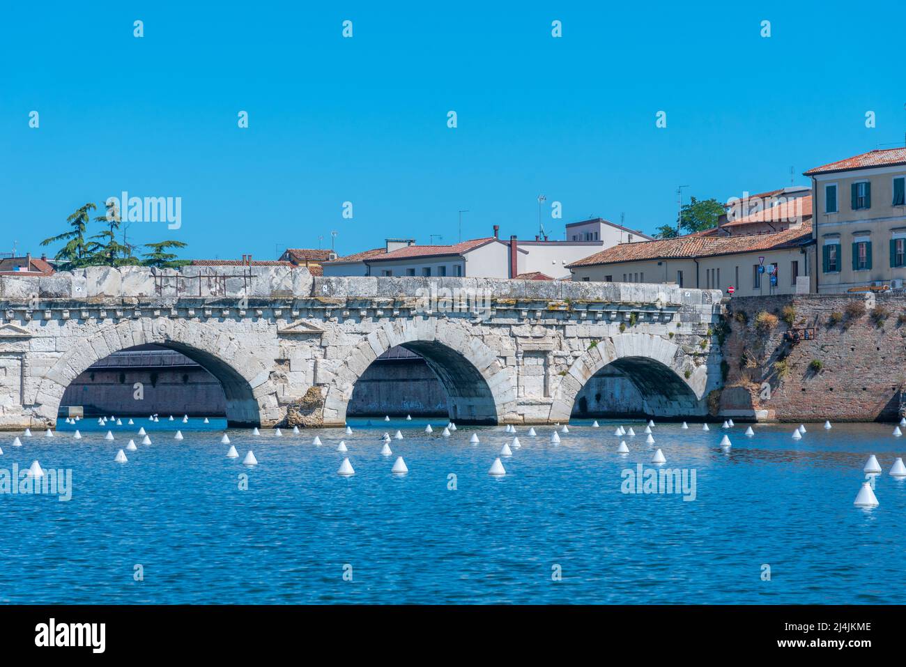 Bridge of Tiberius (Ponte di Tiberio) in Rimini, Italy Stock Photo - Alamy
