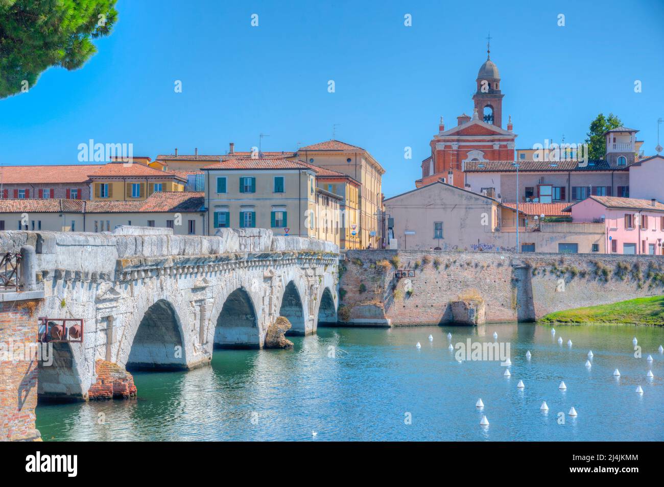 Bridge of Tiberius (Ponte di Tiberio) in Rimini, Italy Stock Photo - Alamy