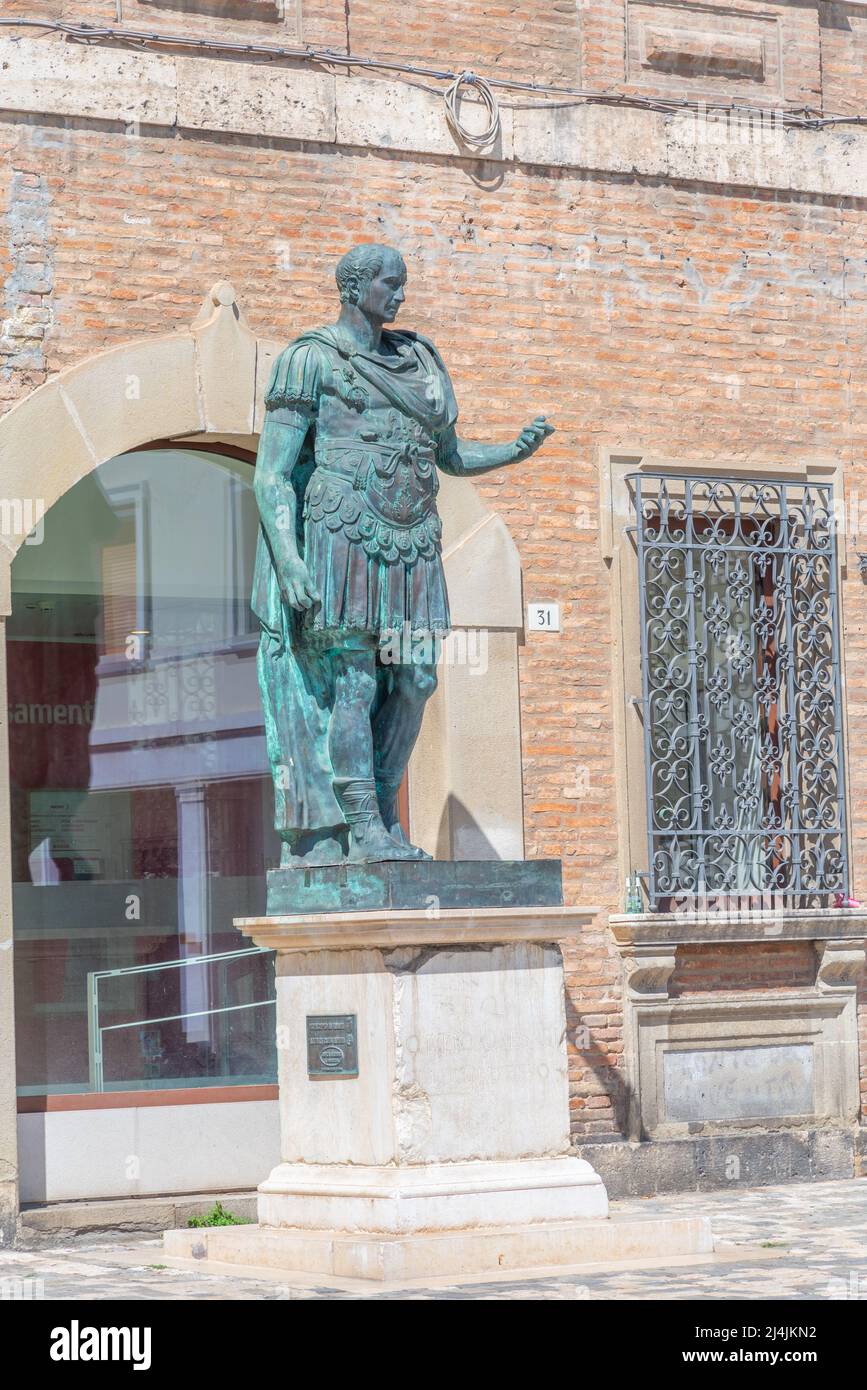 Statue of Juliu Caesar in Italian town Rimini Stock Photo - Alamy