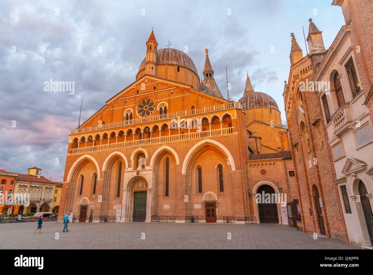 Sunset over Basilica di Sant'Antonio in Italian town Padua Stock Photo ...