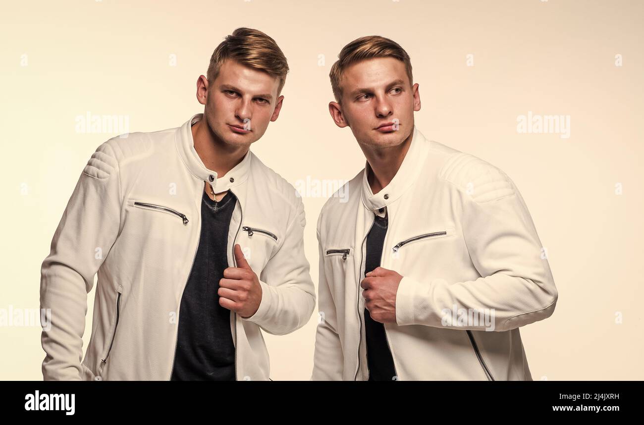young twin brothers with similar appearance, beauty Stock Photo - Alamy