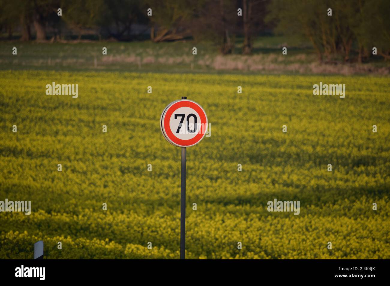 70 kph speed limit sign hi-res stock photography and images - Alamy
