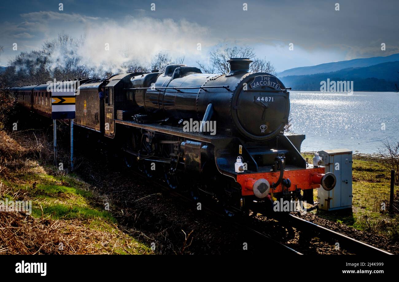 Steam engine scottish highlands hi-res stock photography and images - Alamy