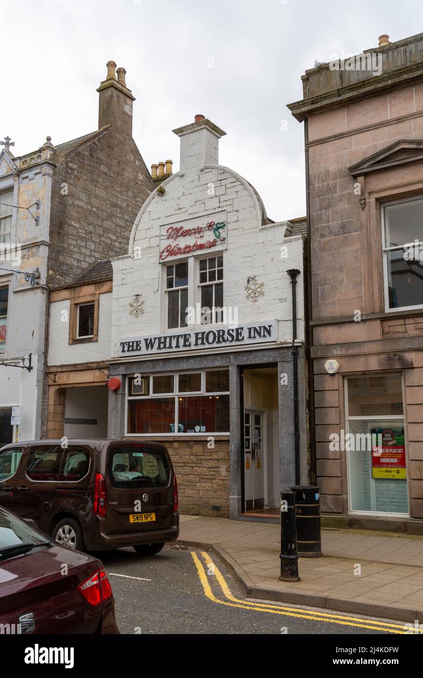 Elgin pub hi-res stock photography and images - Alamy