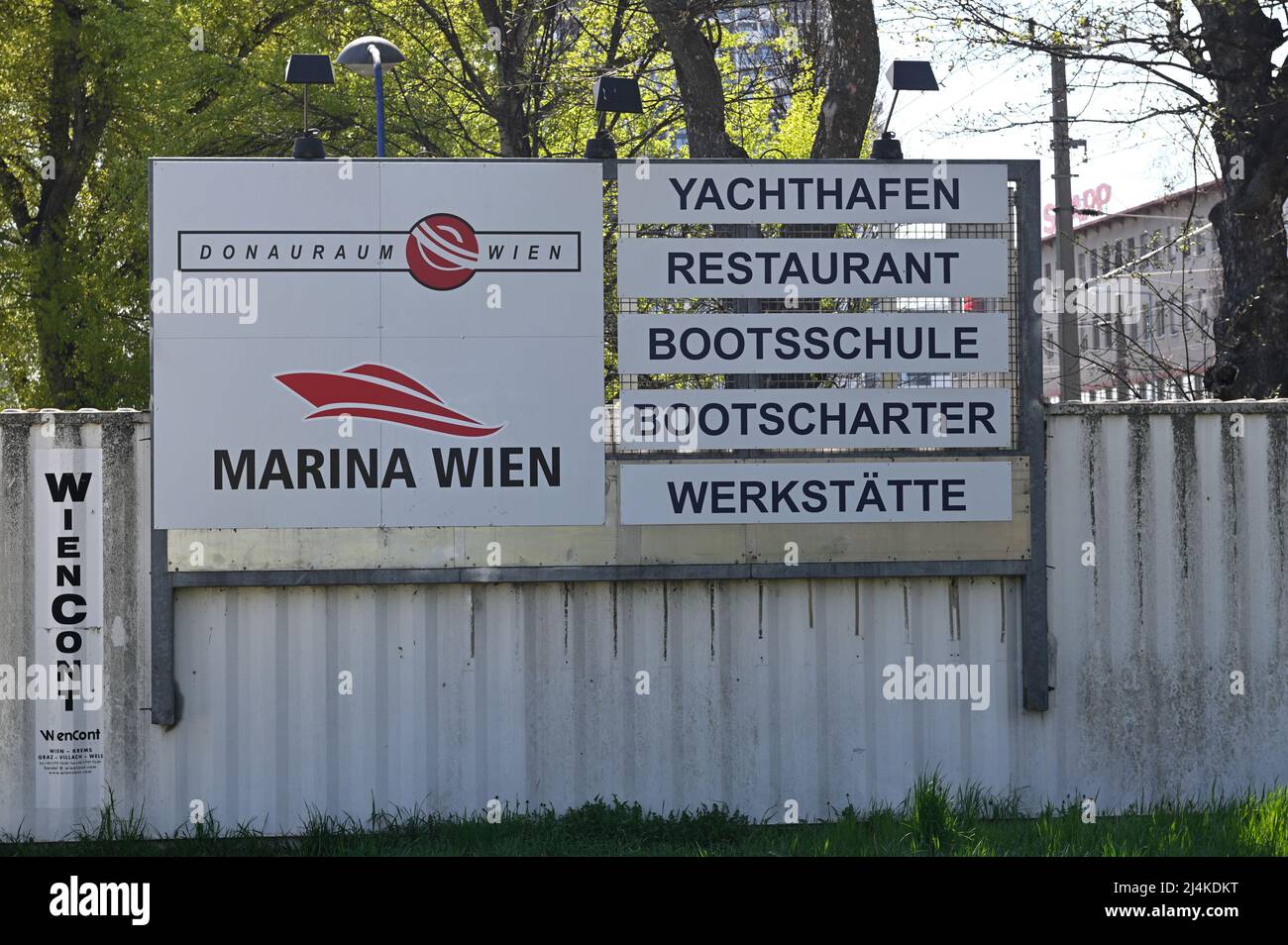 Vienna, Austria. Danube Marina Vienna Stock Photo - Alamy