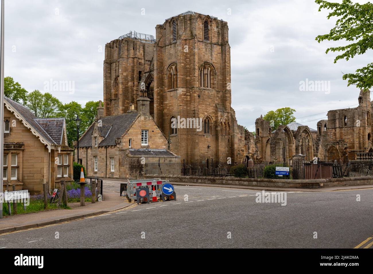 Ruins of Elgin Cathedral, Elgin Stock Photo - Alamy