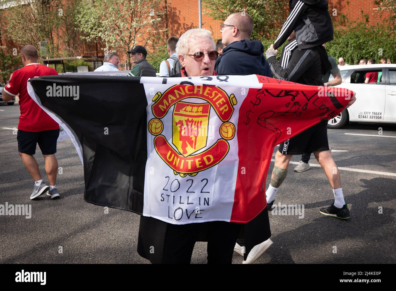 Manchester, UK. 16th Apr 2022. The 1958 Manchester Utd supporters group ...