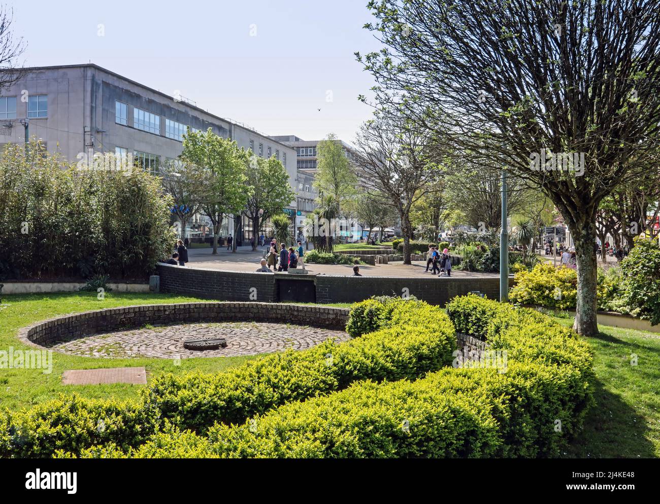 Plymouth’s Armada Way cutting through the main pedestrianised shopping ...
