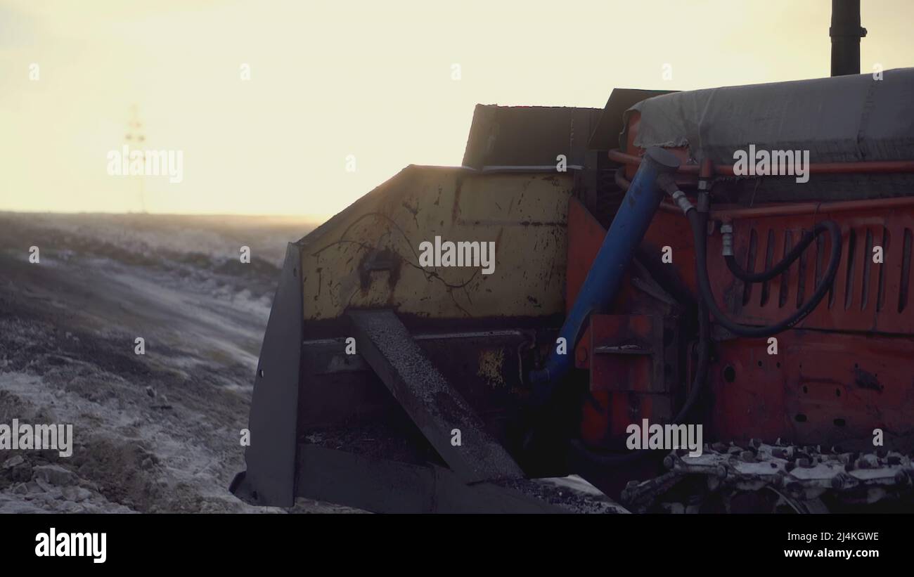 Corn harvest tractor video hi-res stock photography and images - Alamy