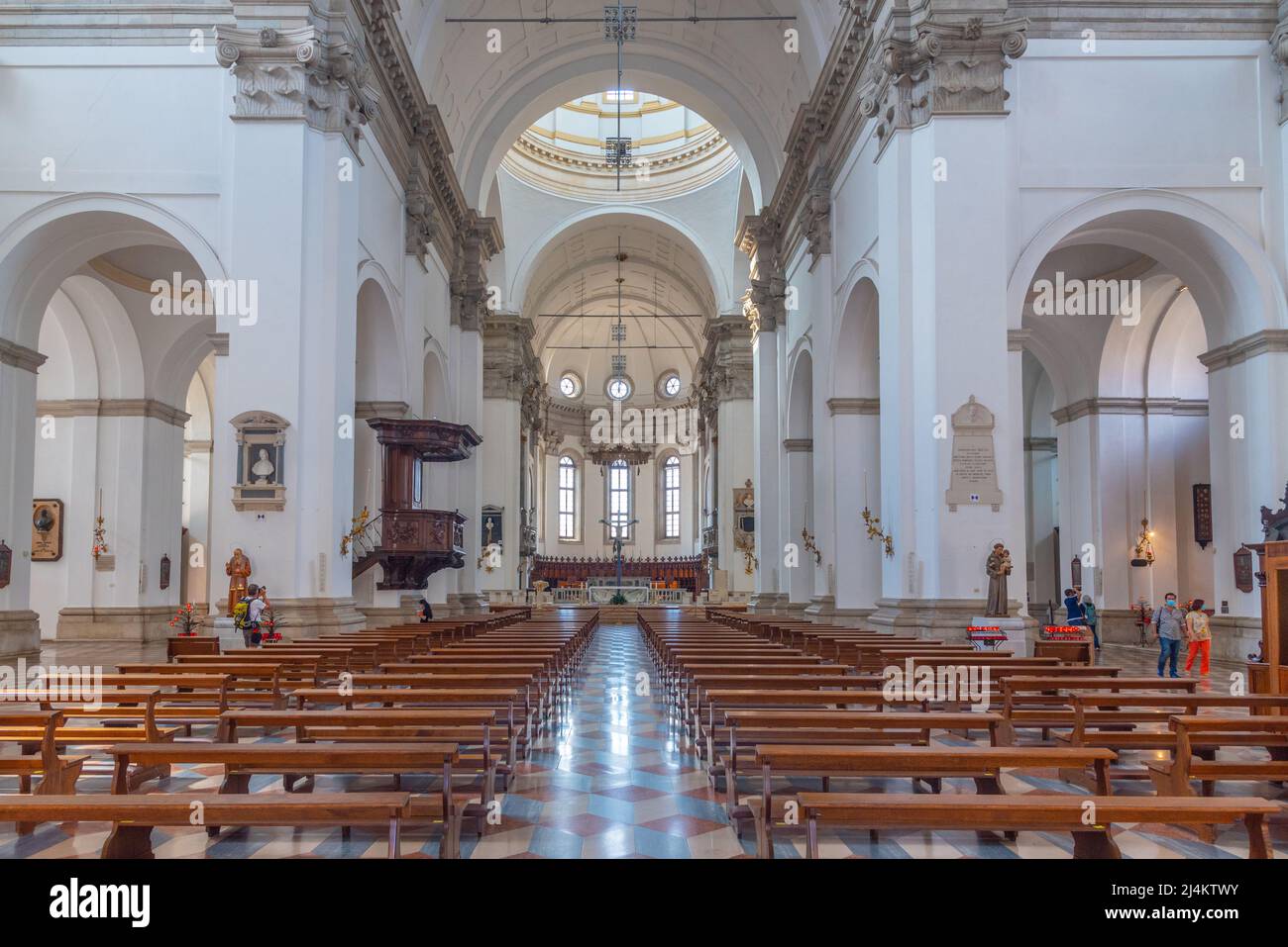 Padova basilica interior hi-res stock photography and images - Alamy