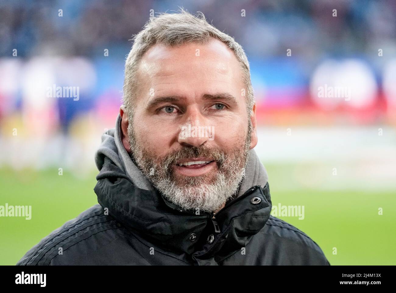 Hamburg, Germany. 16th Apr, 2022. Soccer: 2nd Bundesliga, Hamburger SV ...